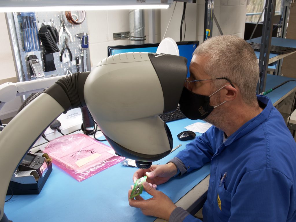 Rework of Electronic Assemblies & PCBs | Newbury Electronics